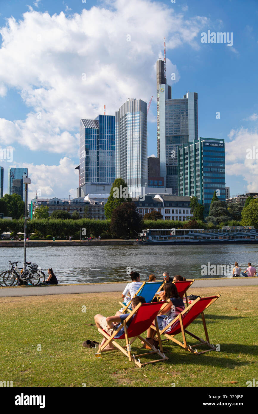 Frankfurt at the main river hi-res stock photography and images - Alamy