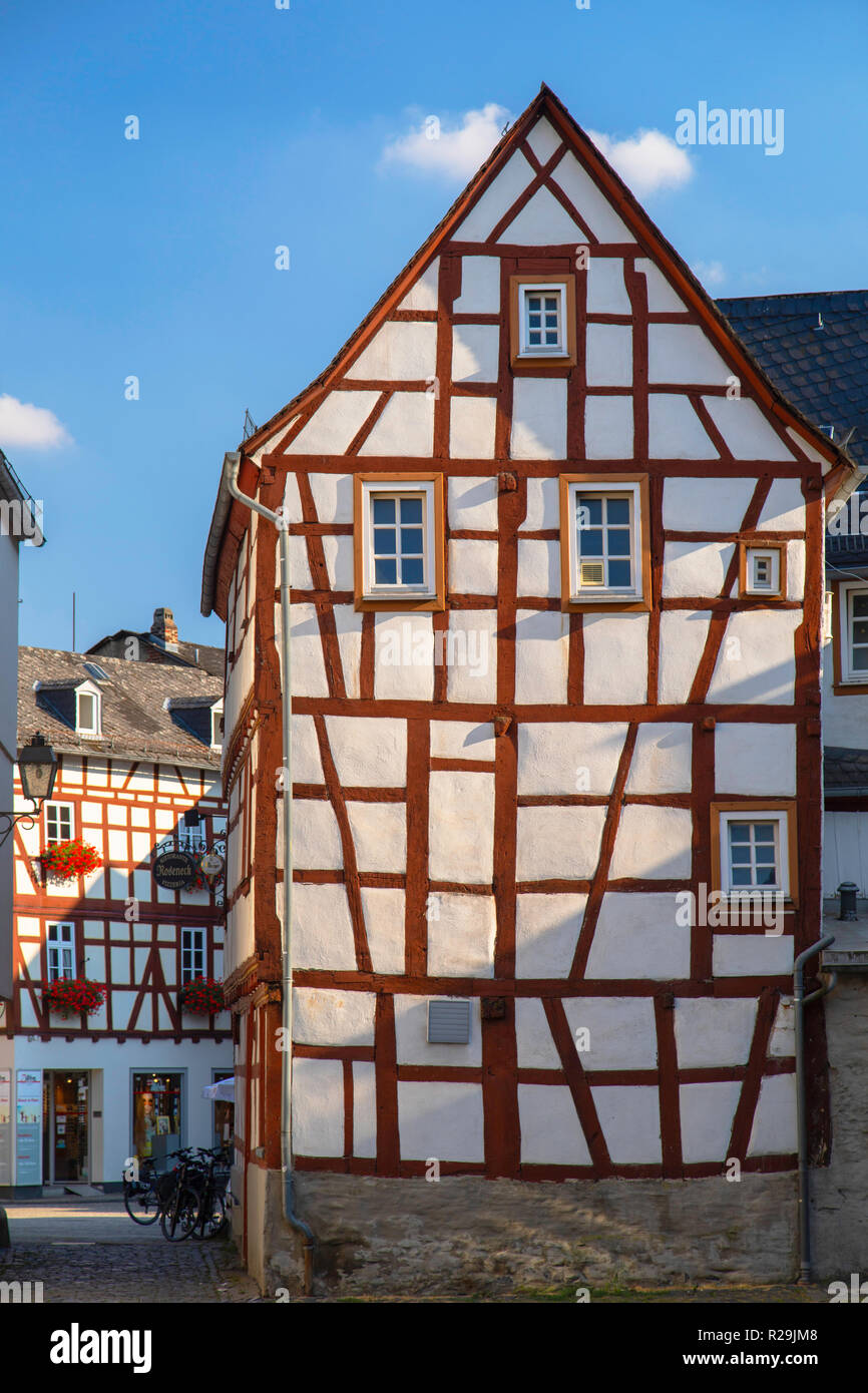 Half timbering house hi-res stock photography and images - Alamy