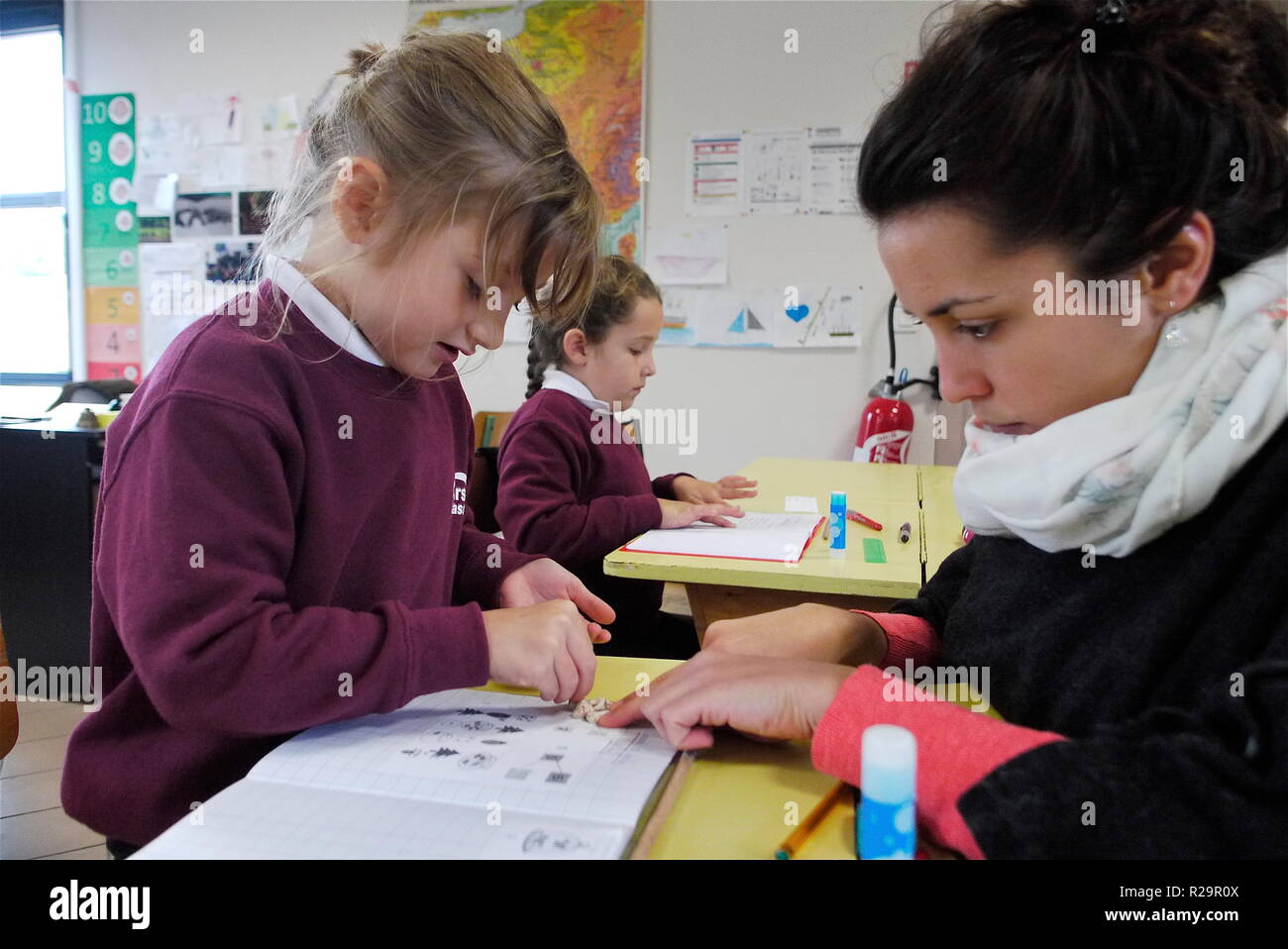 Children at Passerelle second chance school, Pierre-Benite, France ...