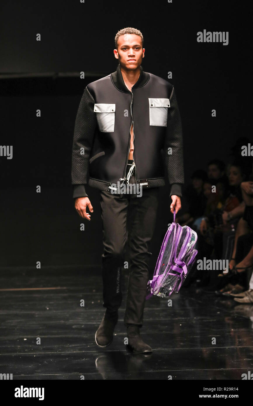 Los Angeles Fashion Week - Art Hearts Fashion - Paraval - Catwalk ...