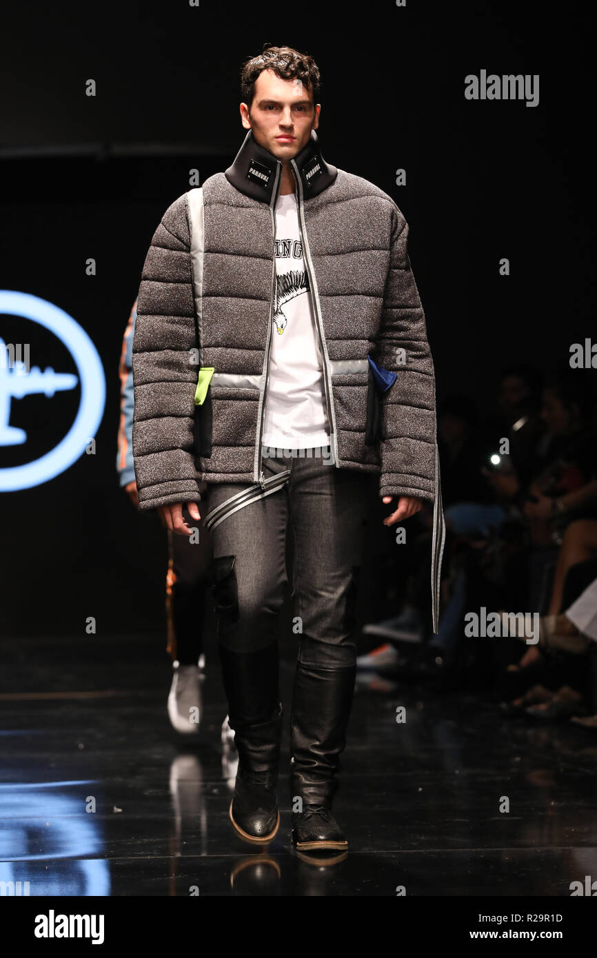 Los Angeles Fashion Week - Art Hearts Fashion - Paraval - Catwalk ...