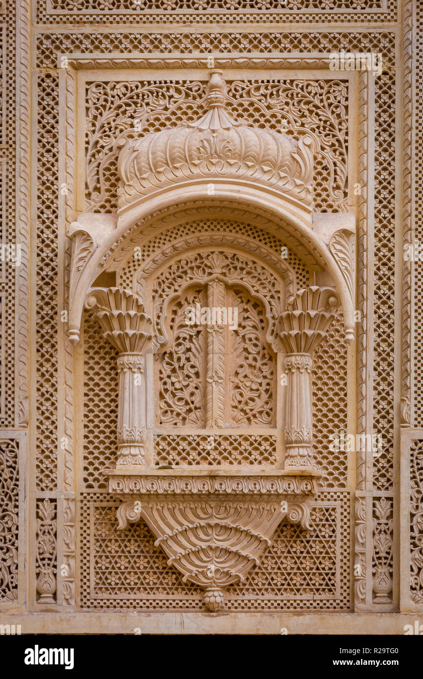 Intricate stonework on a window inside the Jaisalmer Fort in the desert ...