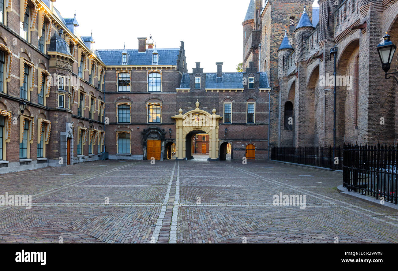 Binnenhof in the hague hi-res stock photography and images - Alamy