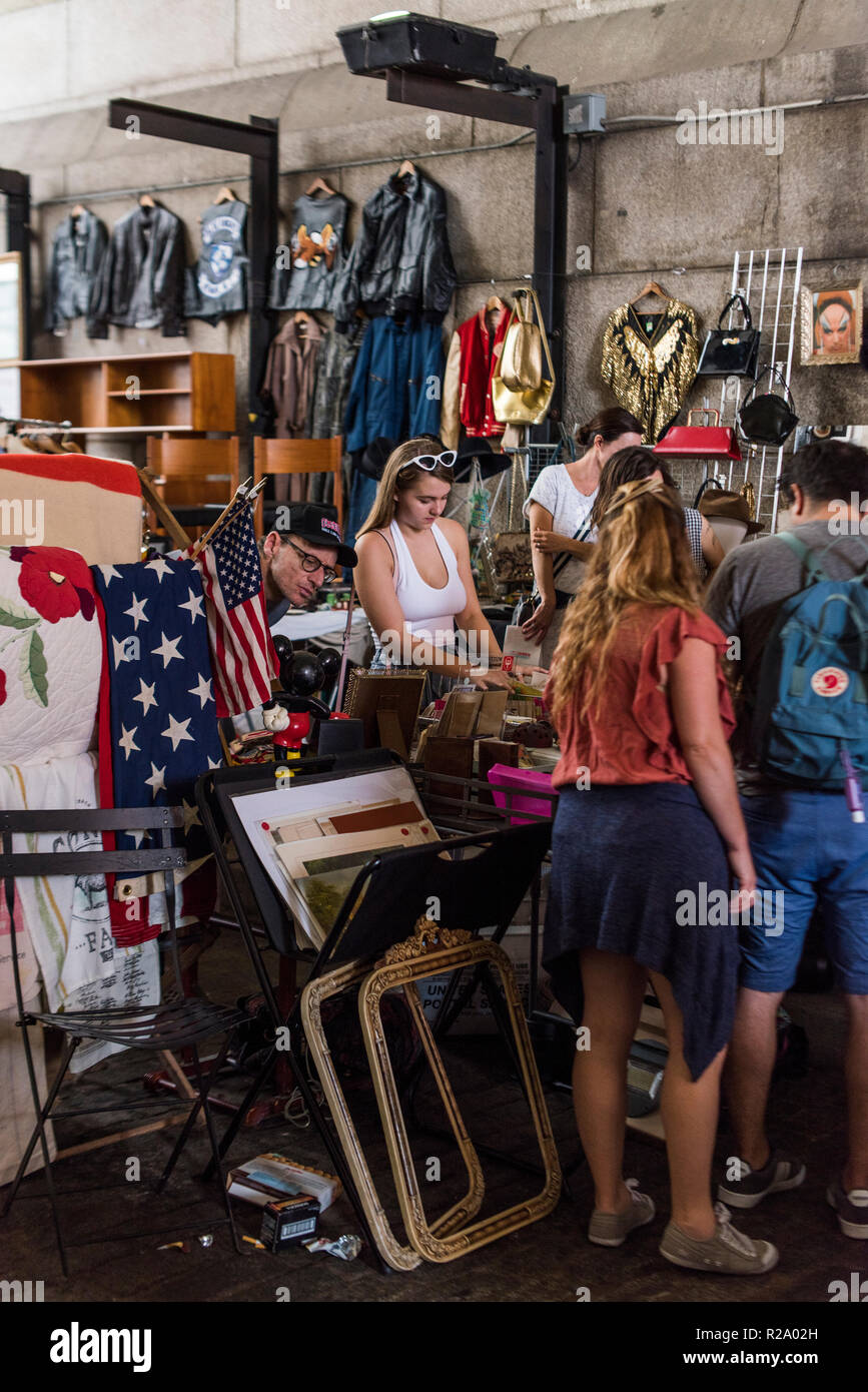 Brooklyn, NY, USA - October 8, 2018: Brooklyn Flea, Dumbo Brooklyn ...