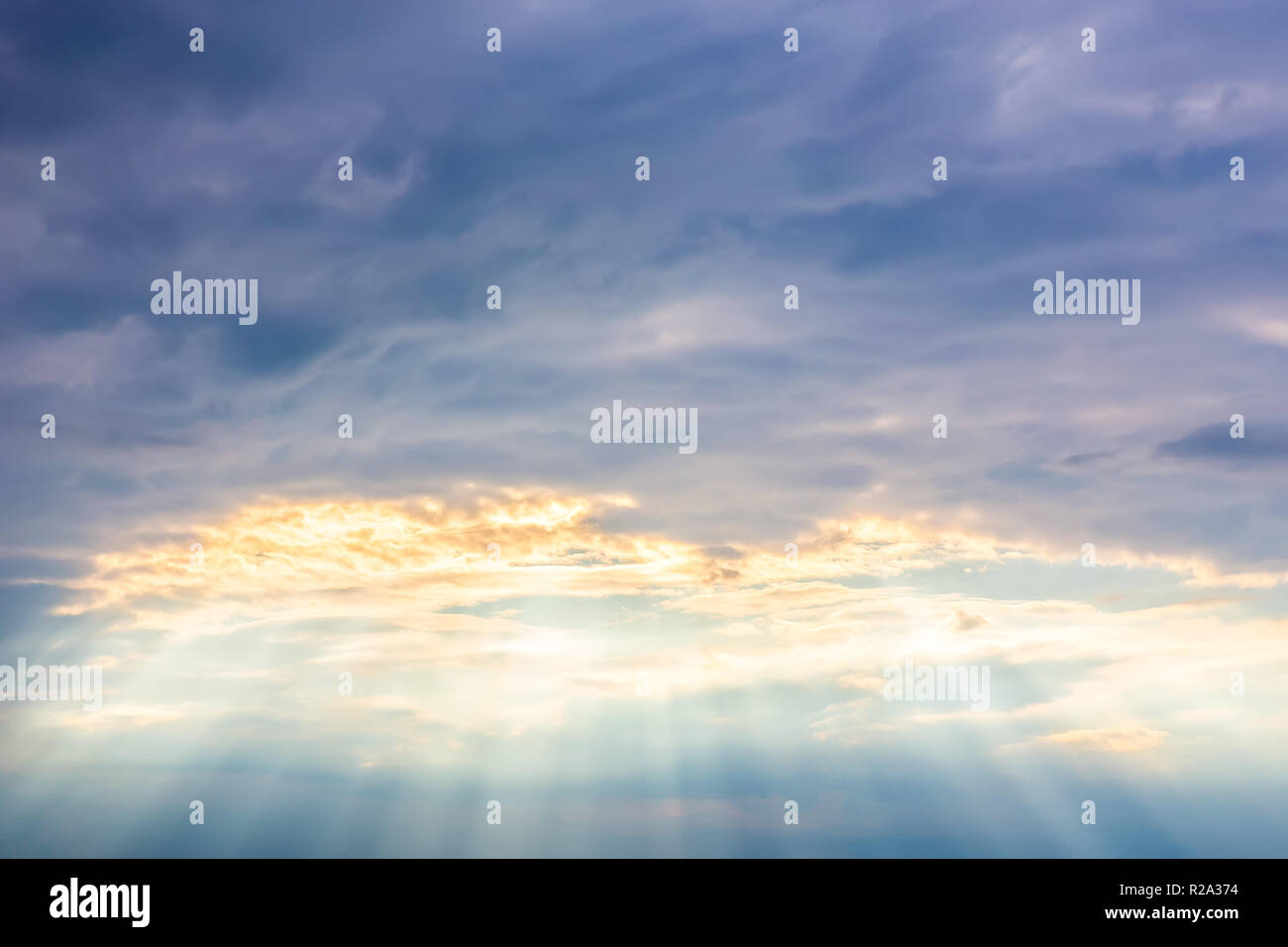 Beautiful dark sky hi-res stock photography and images - Alamy