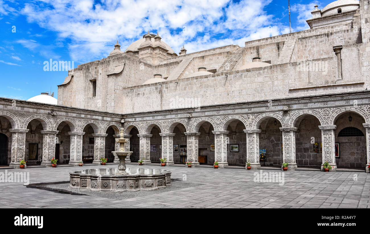 The interior courtyard and cloisters of Church of La Compania, Arequipa ...