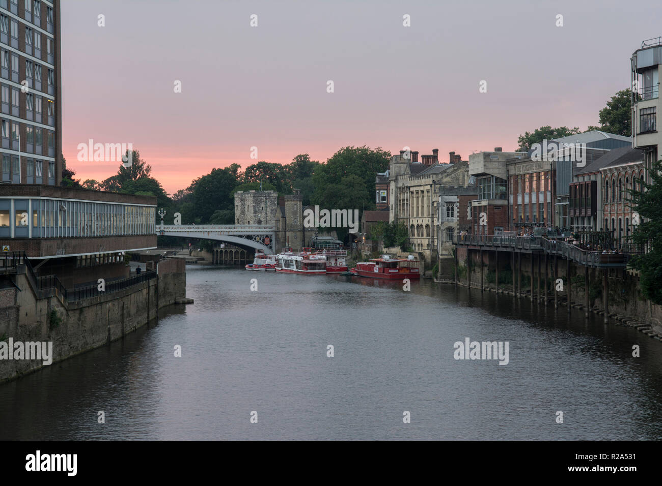 York river sunset hi-res stock photography and images - Alamy