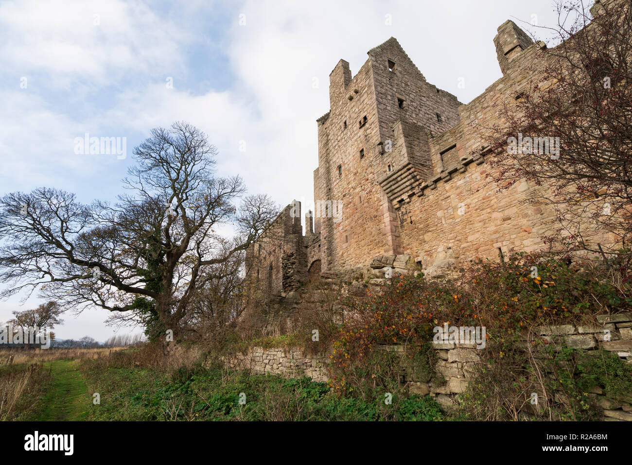 Craigmillar Castle in Edinburgh, Scotland, UK Stock Photo - Alamy