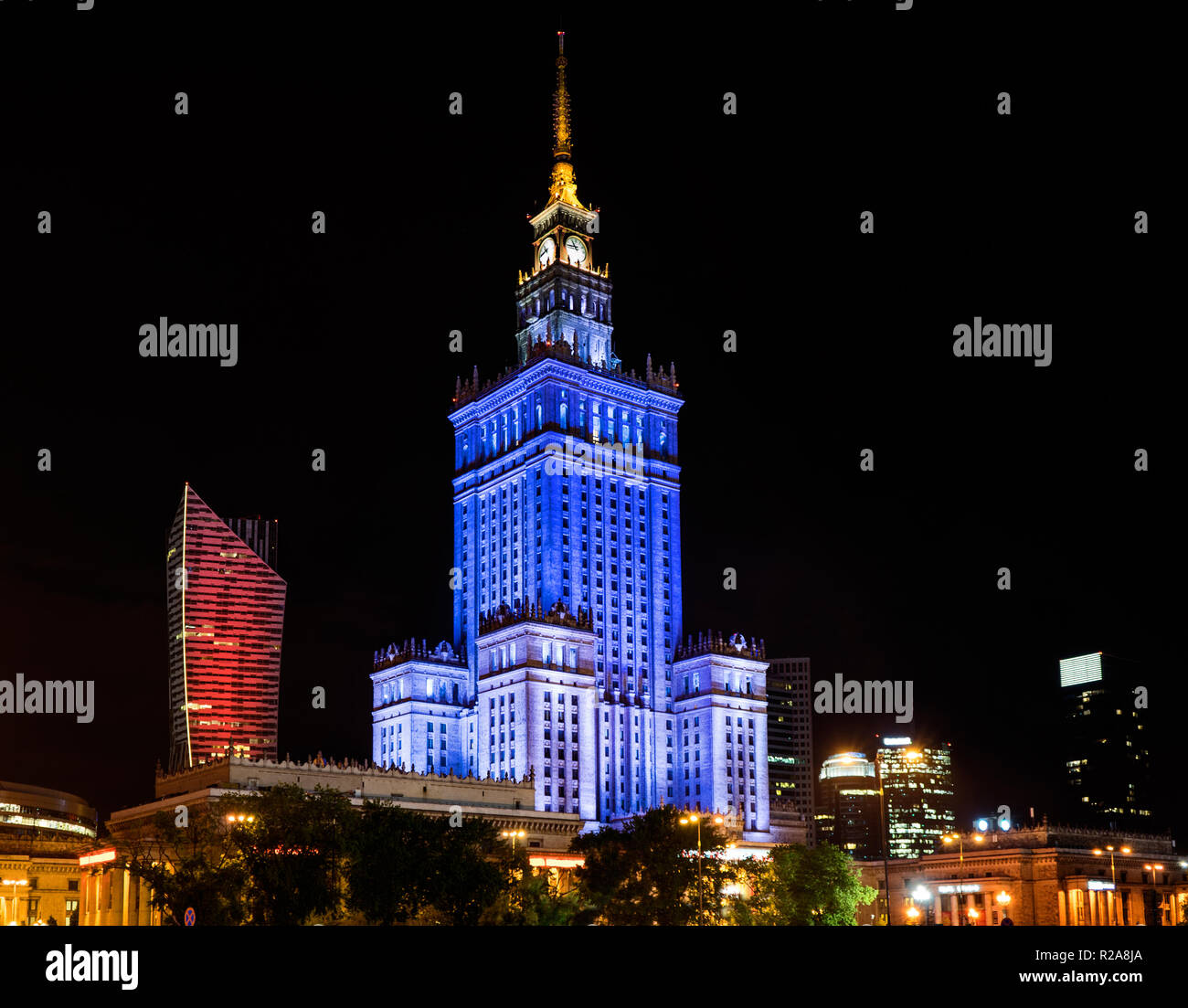 Soviet palace hi-res stock photography and images - Alamy