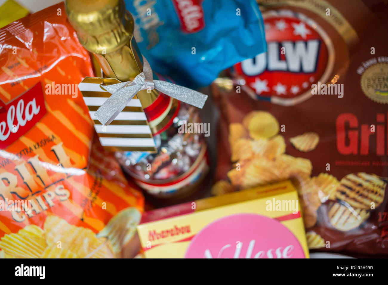 Pile crackers snack beer hi-res stock photography and images - Alamy