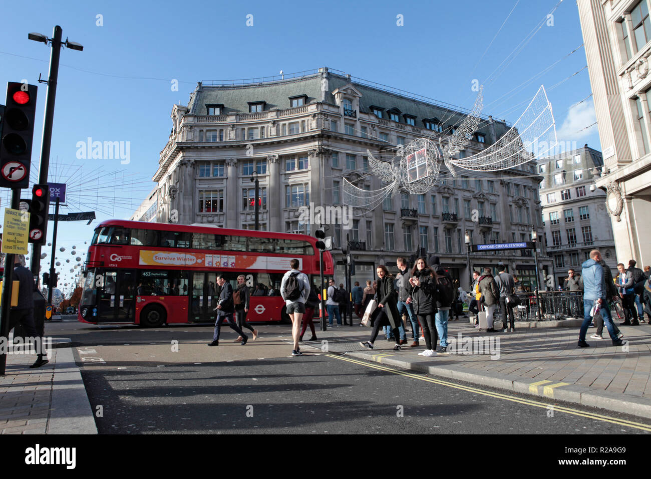 the busy intersection at oxford circus, west end, central london, uk ...