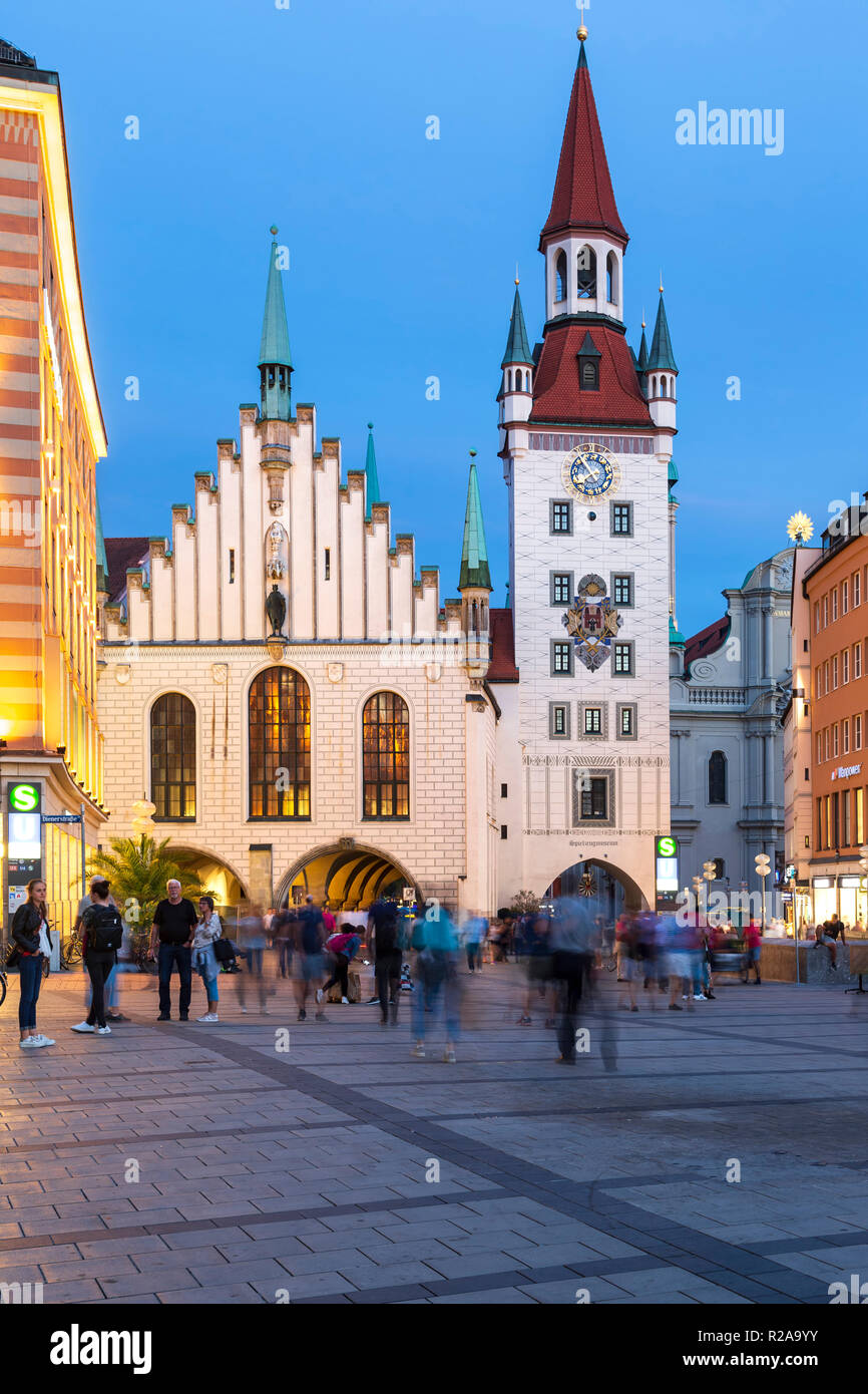 Marienplatz architecture hi-res stock photography and images - Alamy