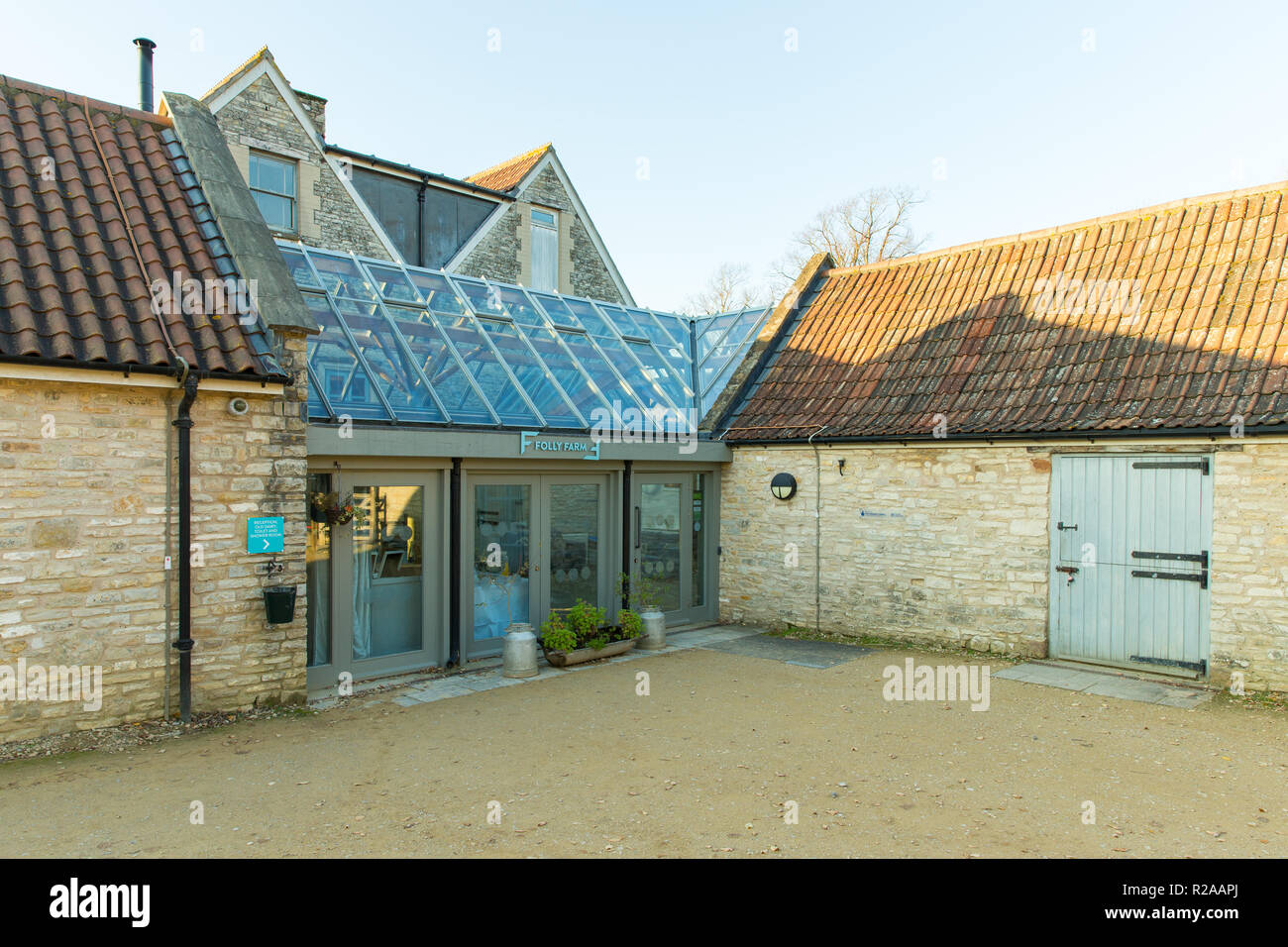 Folly farm hi-res stock photography and images - Alamy