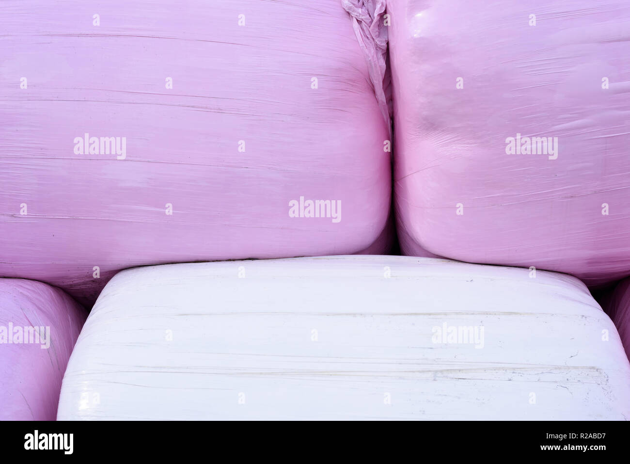 Pink plastic wrap hi-res stock photography and images - Alamy