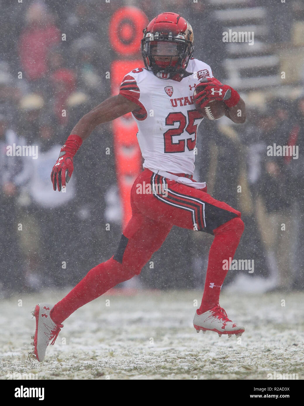 Folsom field snow hi-res stock photography and images - Alamy