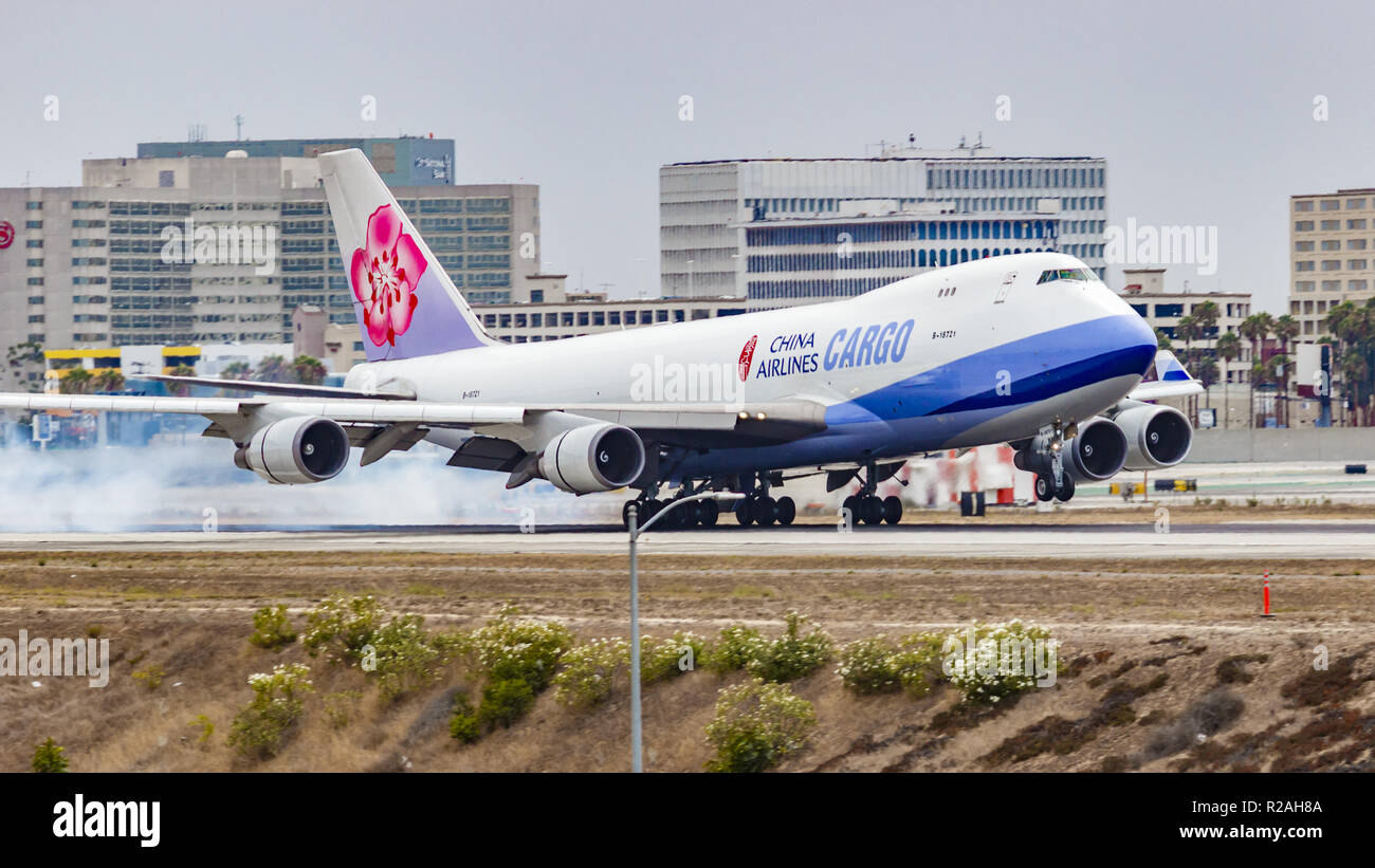 Los Angeles, California, USA. 19th July, 2014. The plane of China ...