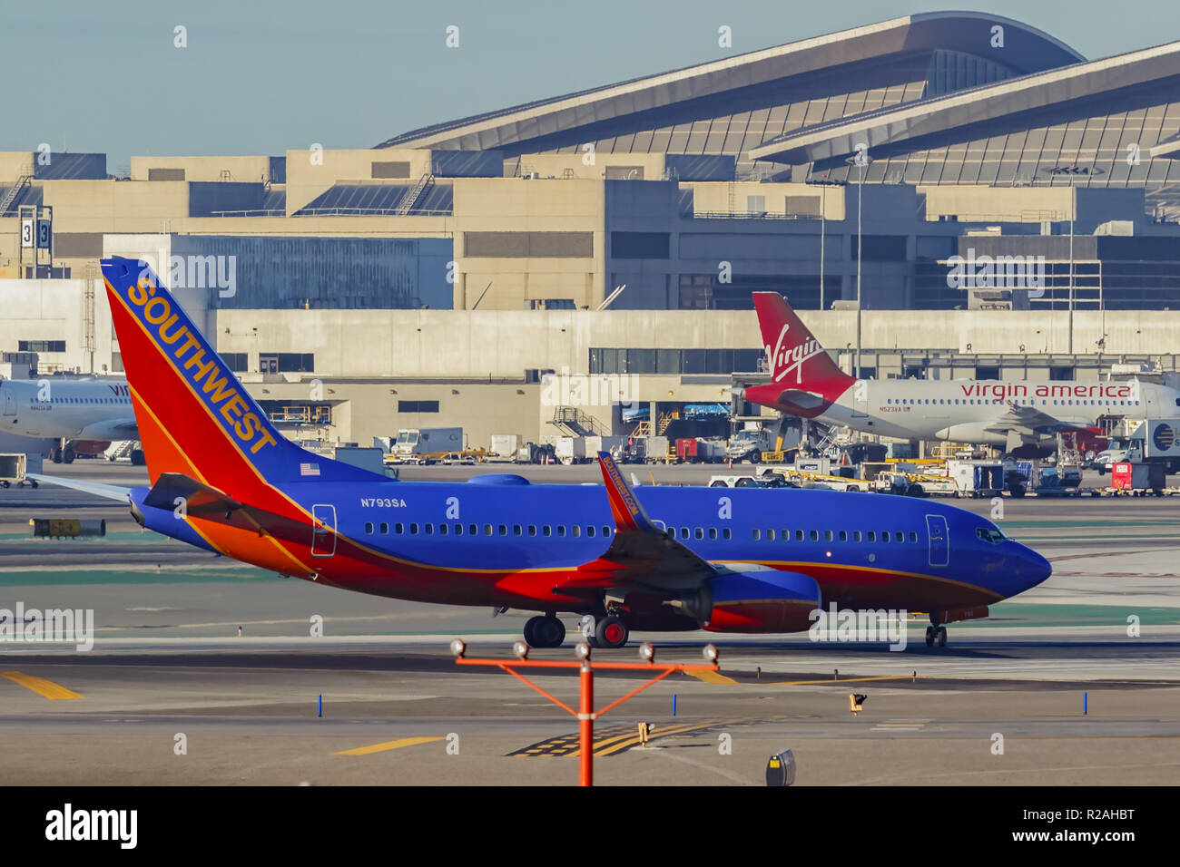 Southwest airlines plane 2014 hi-res stock photography and images - Alamy