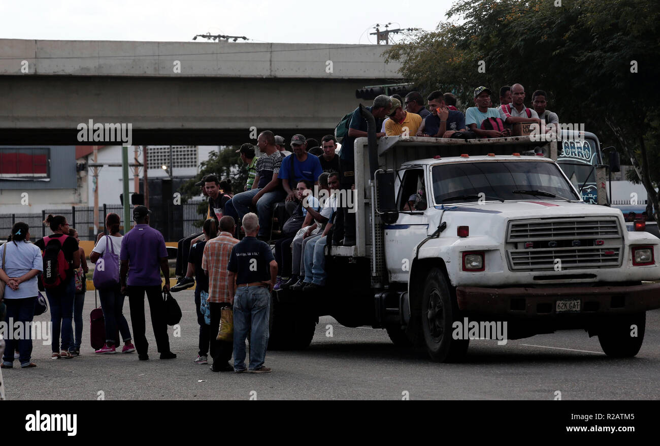 Transporte publico venezuela hi-res stock photography and images - Alamy