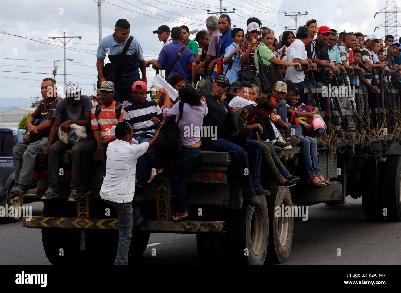 Transporte publico venezuela hi-res stock photography and images - Alamy