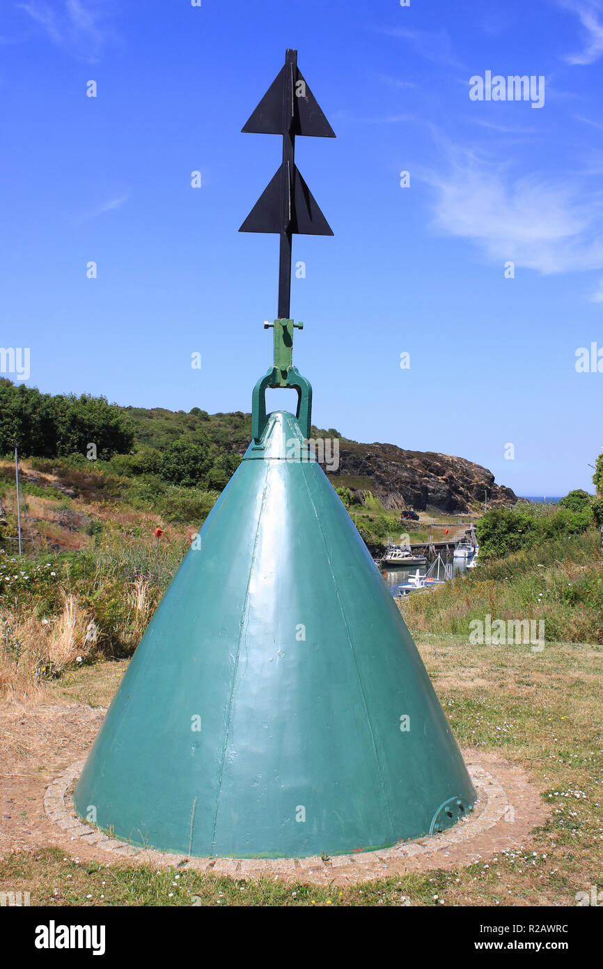 Starboard lateral buoy hi-res stock photography and images - Alamy