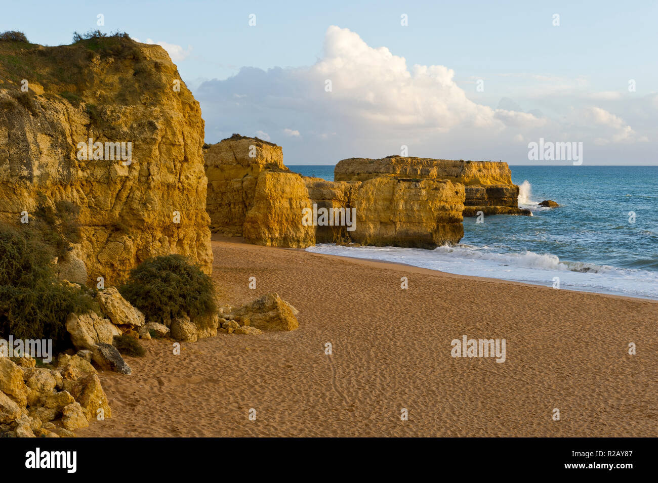 Praia do Castelo, Castelo Beach Algarve, Portugal Stock Photo - Alamy