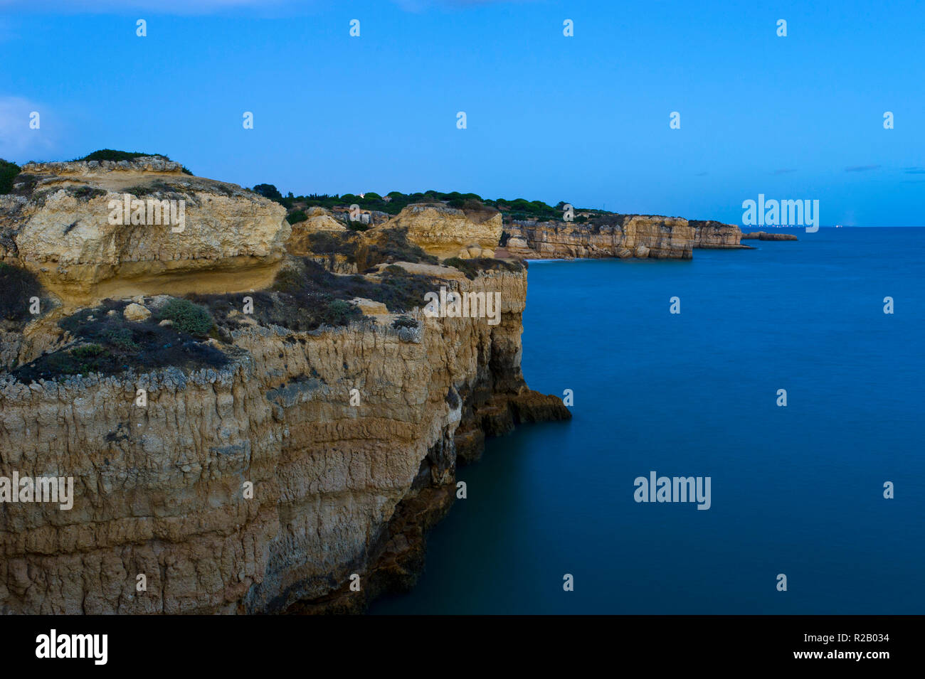 Praia do Castelo, Castelo Beach Algarve, Portugal Stock Photo - Alamy