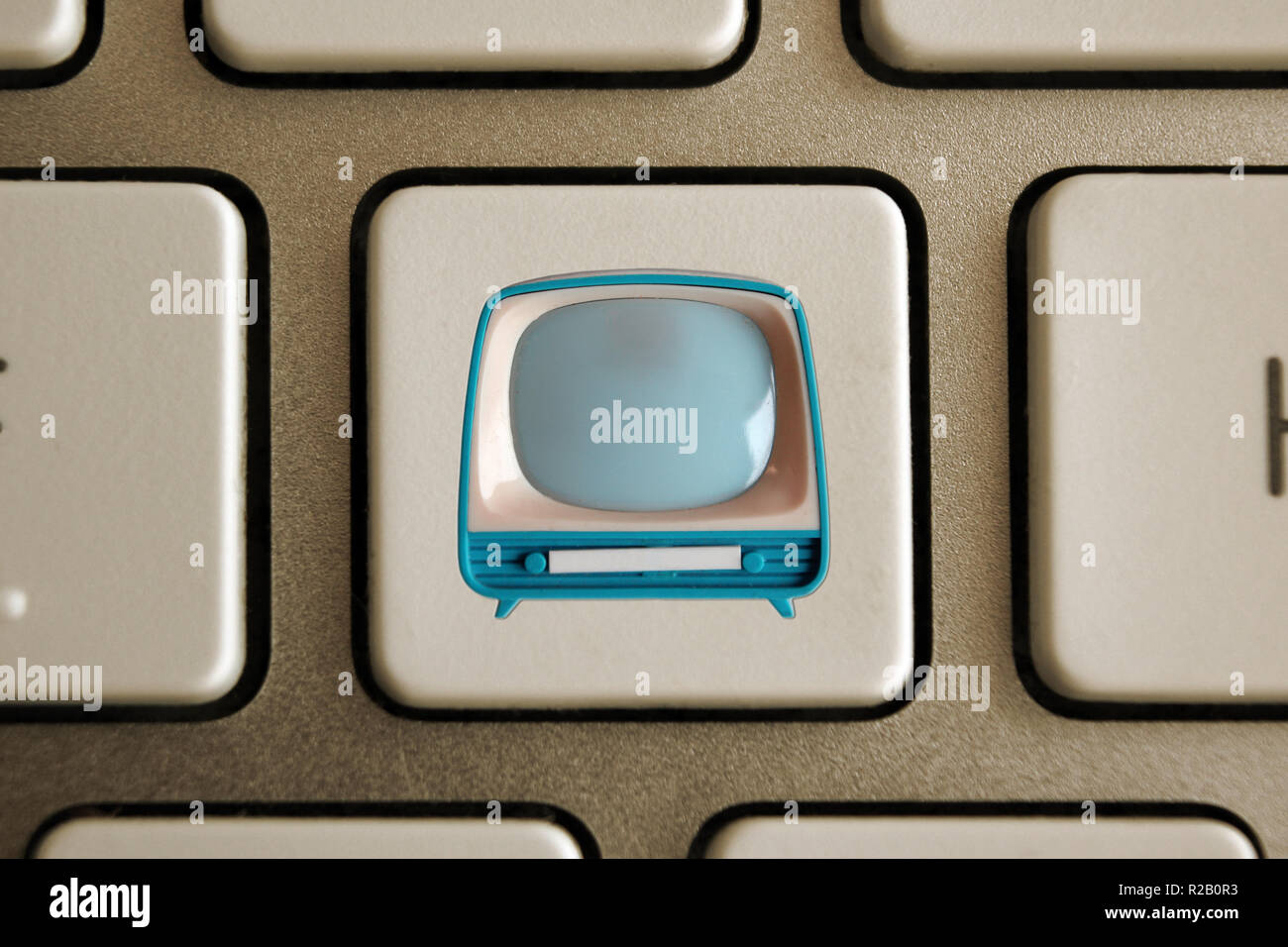 Serie tv hi-res stock photography and images - Alamy