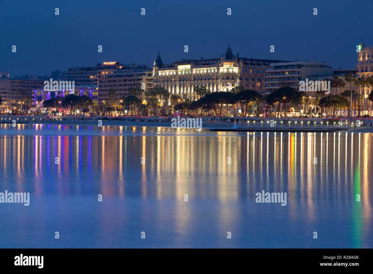 The Promenade de la Croisette, Cannes, France at dusk Stock Photo - Alamy