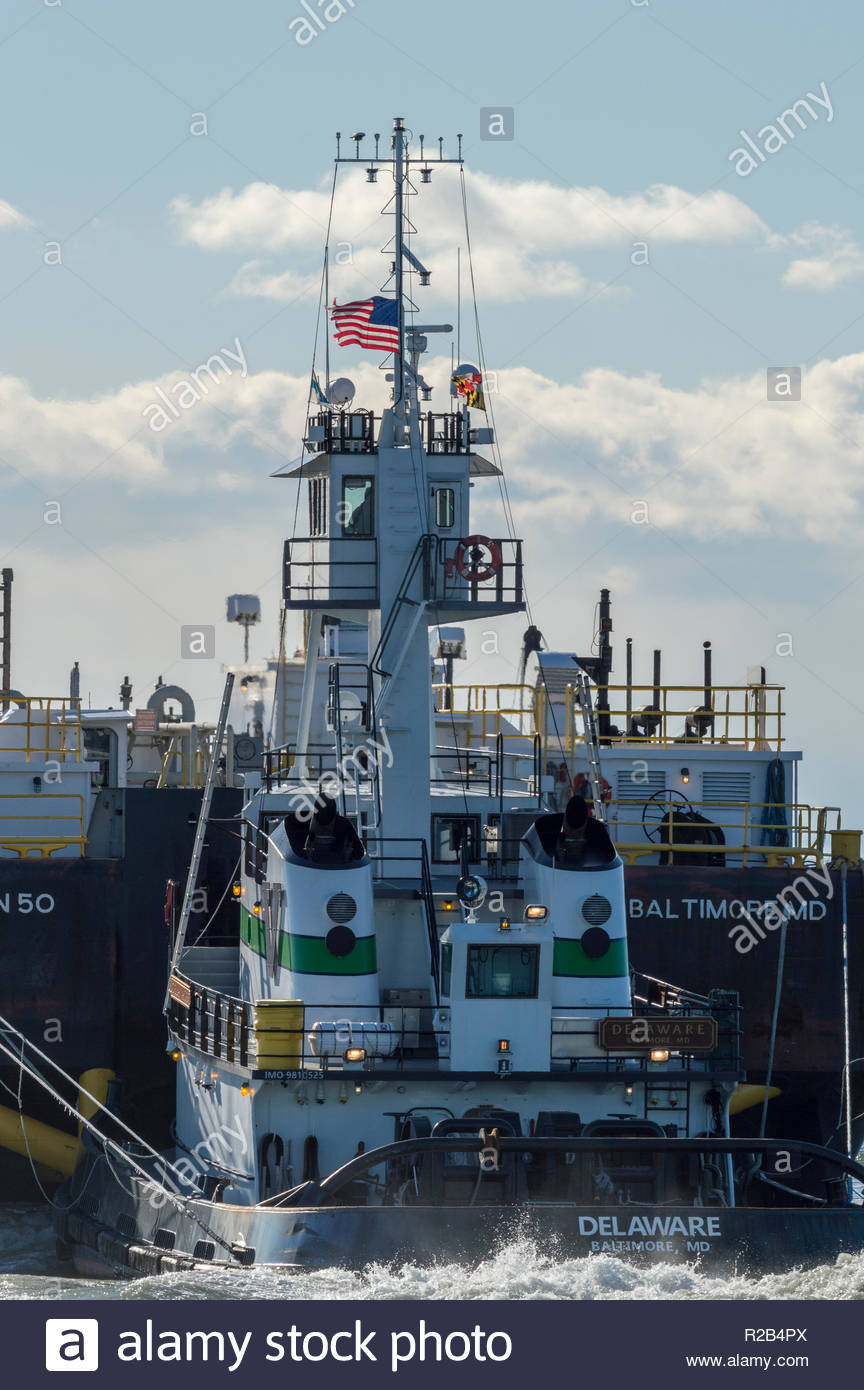 Pusher Tug High Resolution Stock Photography and Images - Alamy