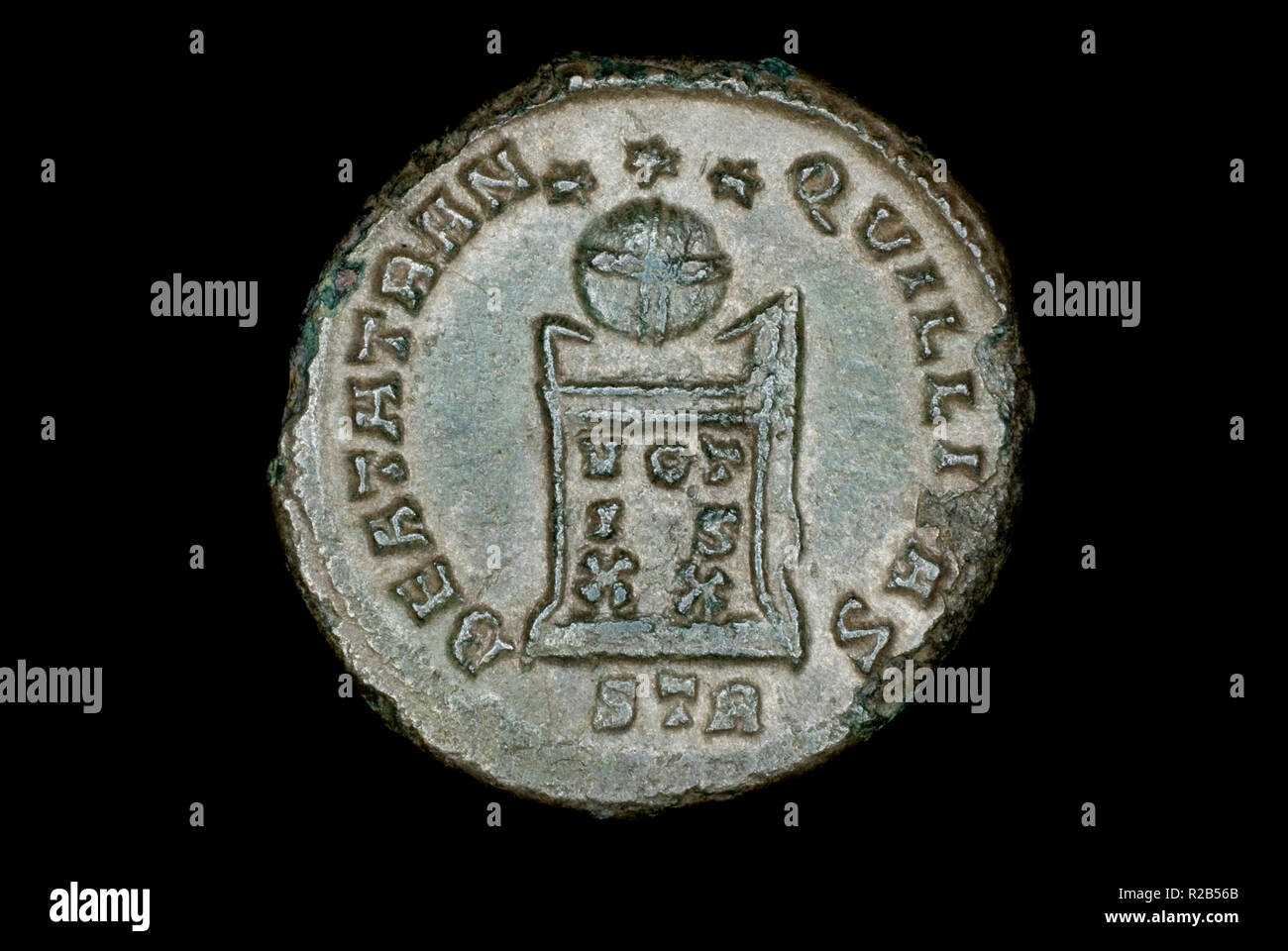 Roman coin constantine hi-res stock photography and images - Alamy