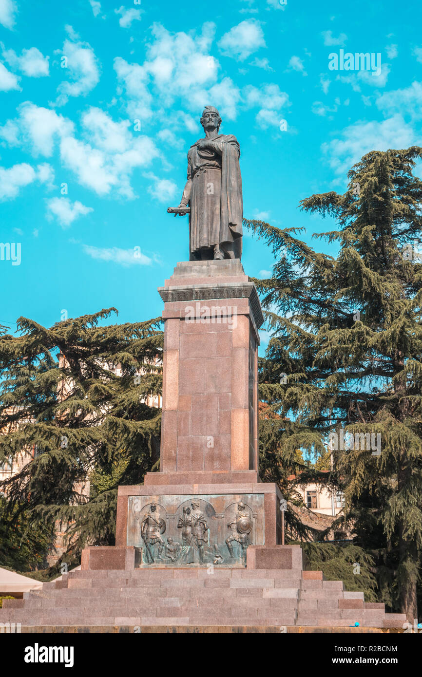 Tbilsi, Georgia - 30.08.2018: Statue of 12th century Georgian poet ...