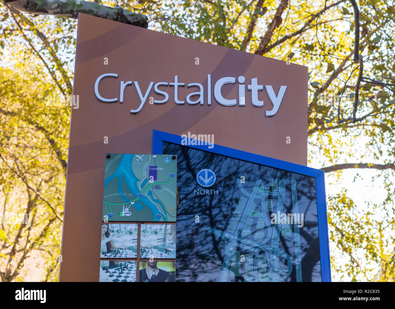 Map of crystal city hi-res stock photography and images - Alamy