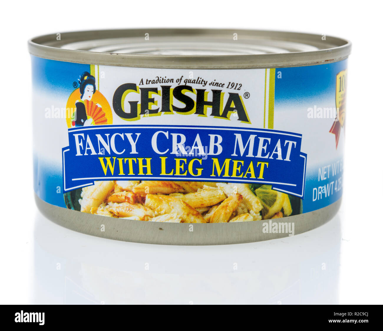 Winneconne, WI - 11 November 2018: A can of Geisha fancy crab meat on ...