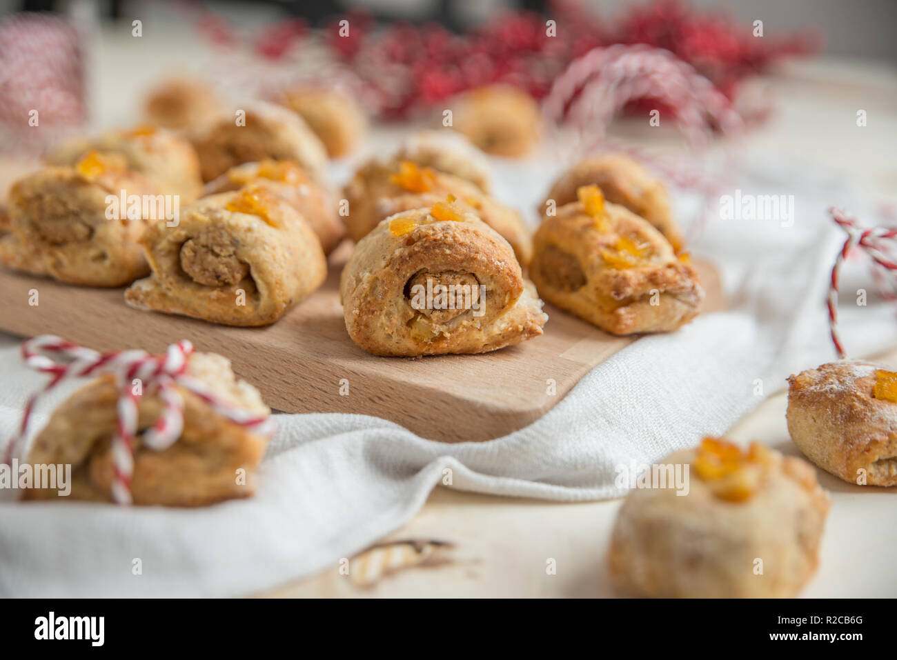 Stollen box hi-res stock photography and images - Alamy