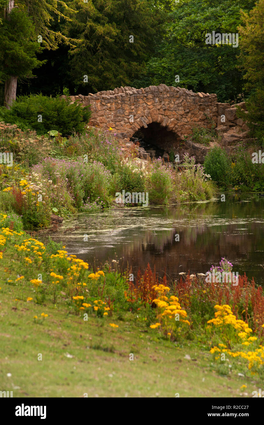 Bridge on the Serpentine lake, Hardwick Park, County Durham Stock Photo ...