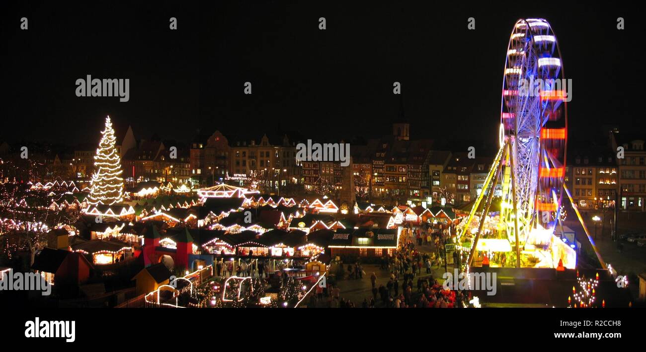 christmas market panorama Stock Photo - Alamy