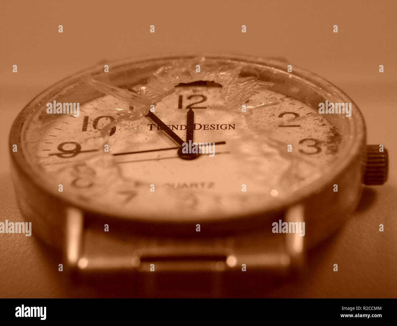 too late Stock Photo - Alamy