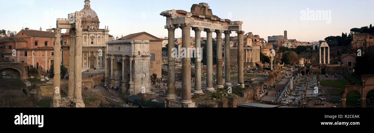 il foro romano Stock Photo - Alamy