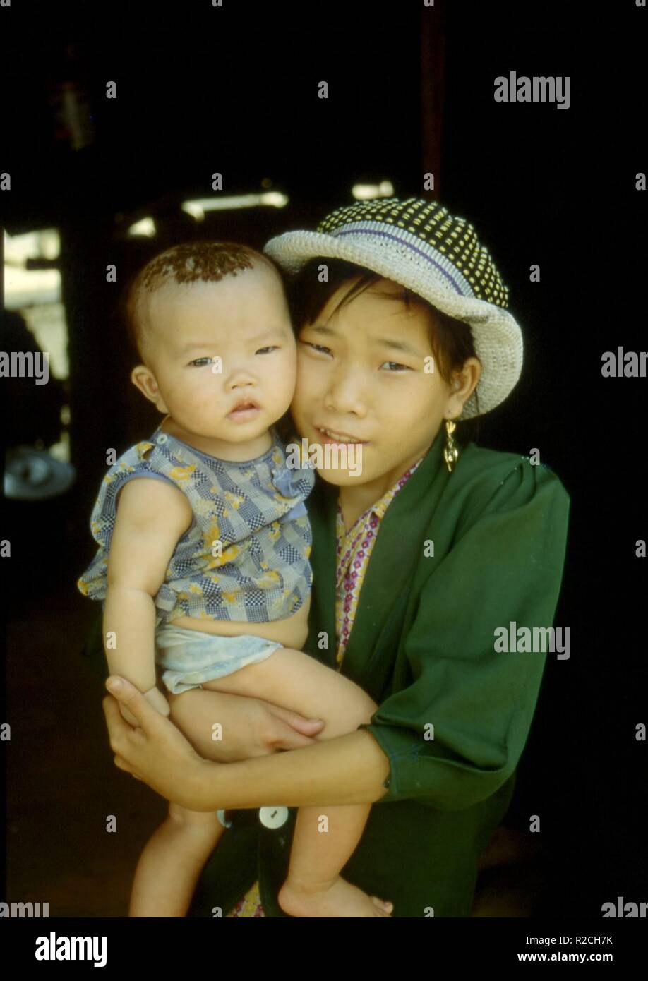 children in vietnam Stock Photo - Alamy