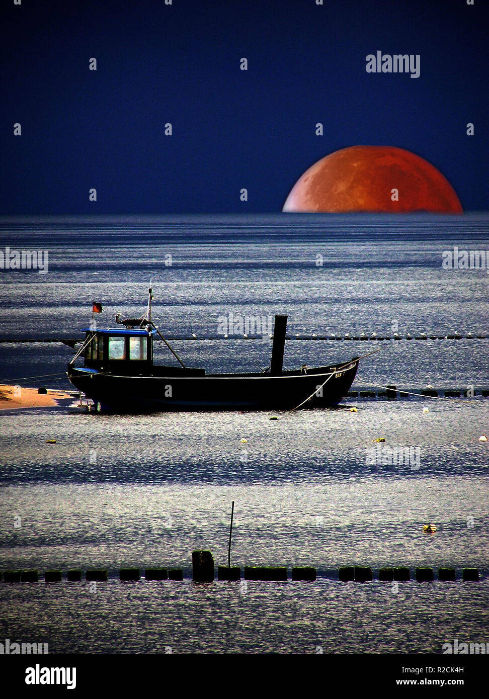 evening at sea Stock Photo - Alamy