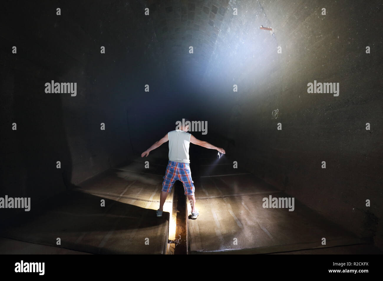 Man on horror background hi-res stock photography and images - Alamy