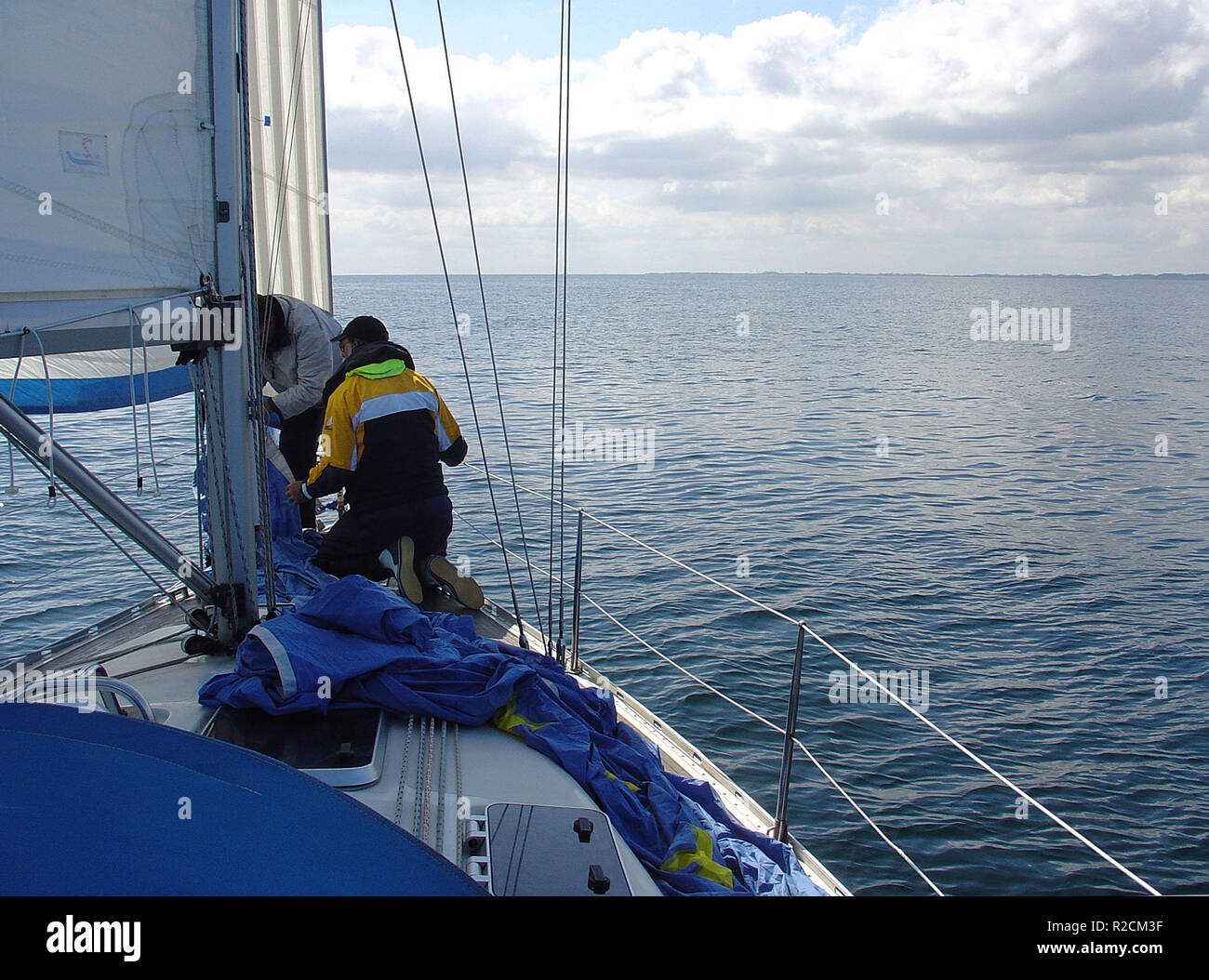 Segelyachtensegelschiff hi-res stock photography and images - Alamy