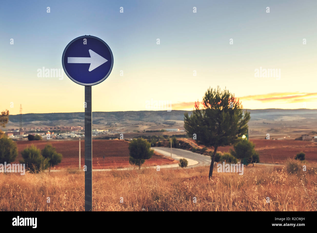 Highway traffic signs arrow hi-res stock photography and images - Alamy