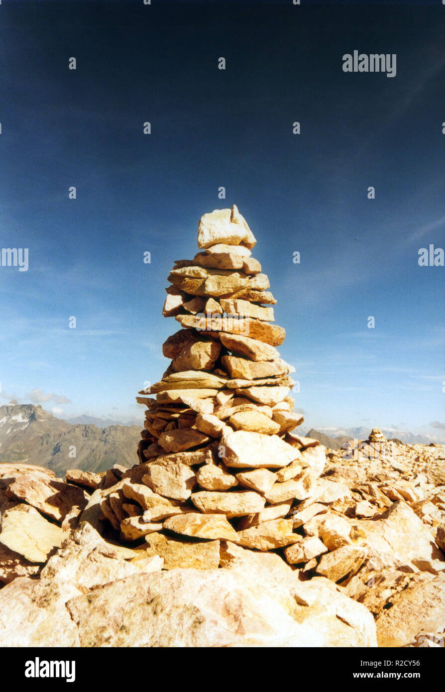 Pyramid rock lookout hi-res stock photography and images - Alamy