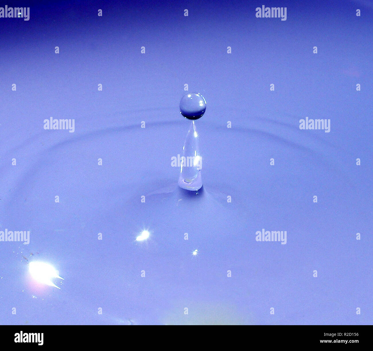 Dancing drop hi-res stock photography and images - Alamy