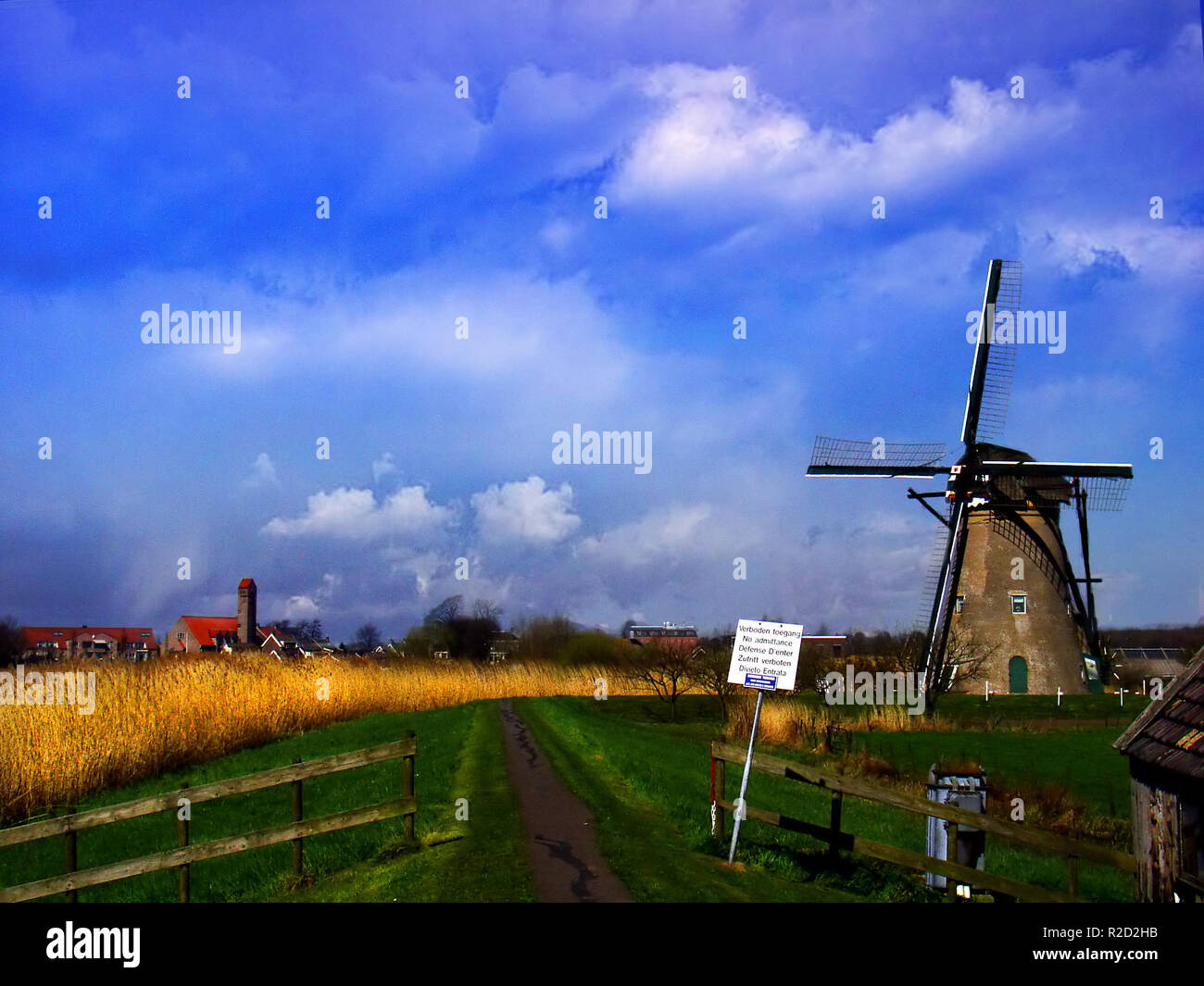 Verboden toegang hi-res stock photography and images - Alamy