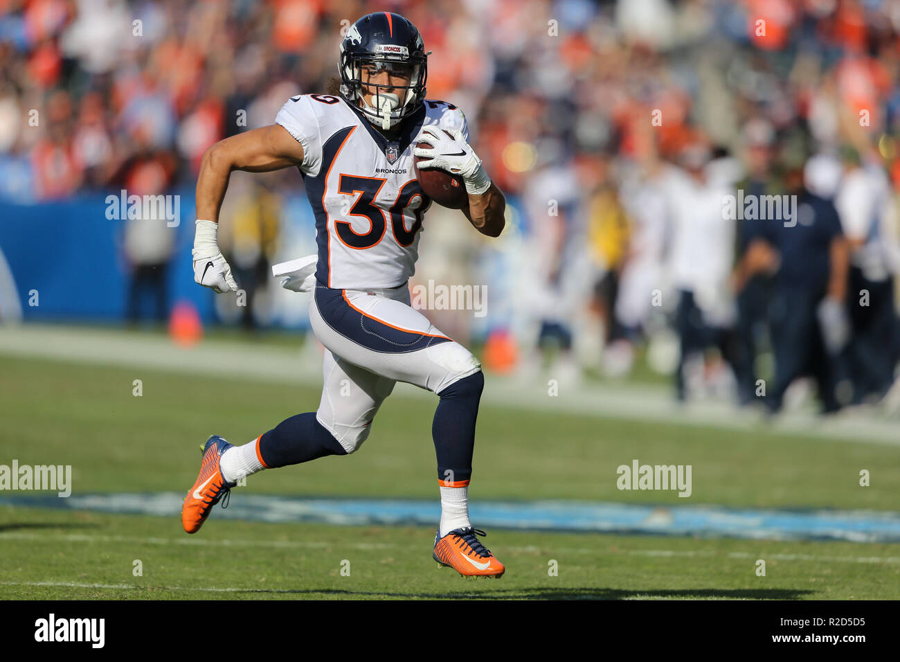 Phillip lindsay chargers hi-res stock photography and images - Alamy