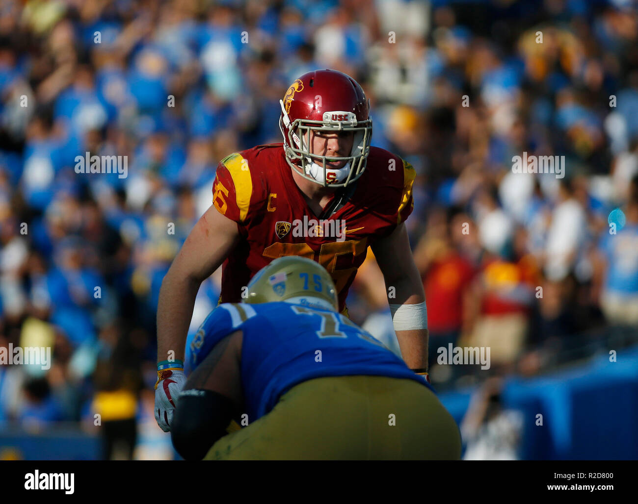 November 17, 2018 USC Trojans linebacker Cameron Smith #35 in action ...