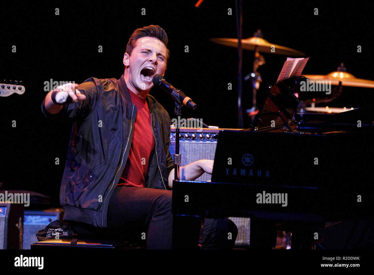 Cerritos, CA, USA. 17th Nov, 2018. Musician Jacob Tolliver performs ...