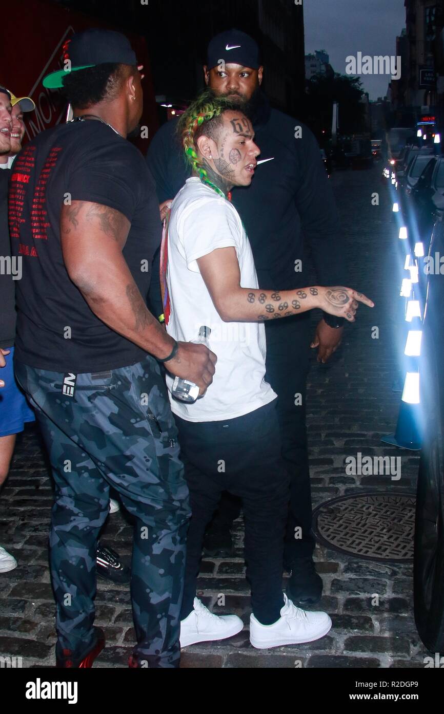 ***FILE PHOTO*** Tekashi 6ix9ine arrested on racketeering and weapons ...